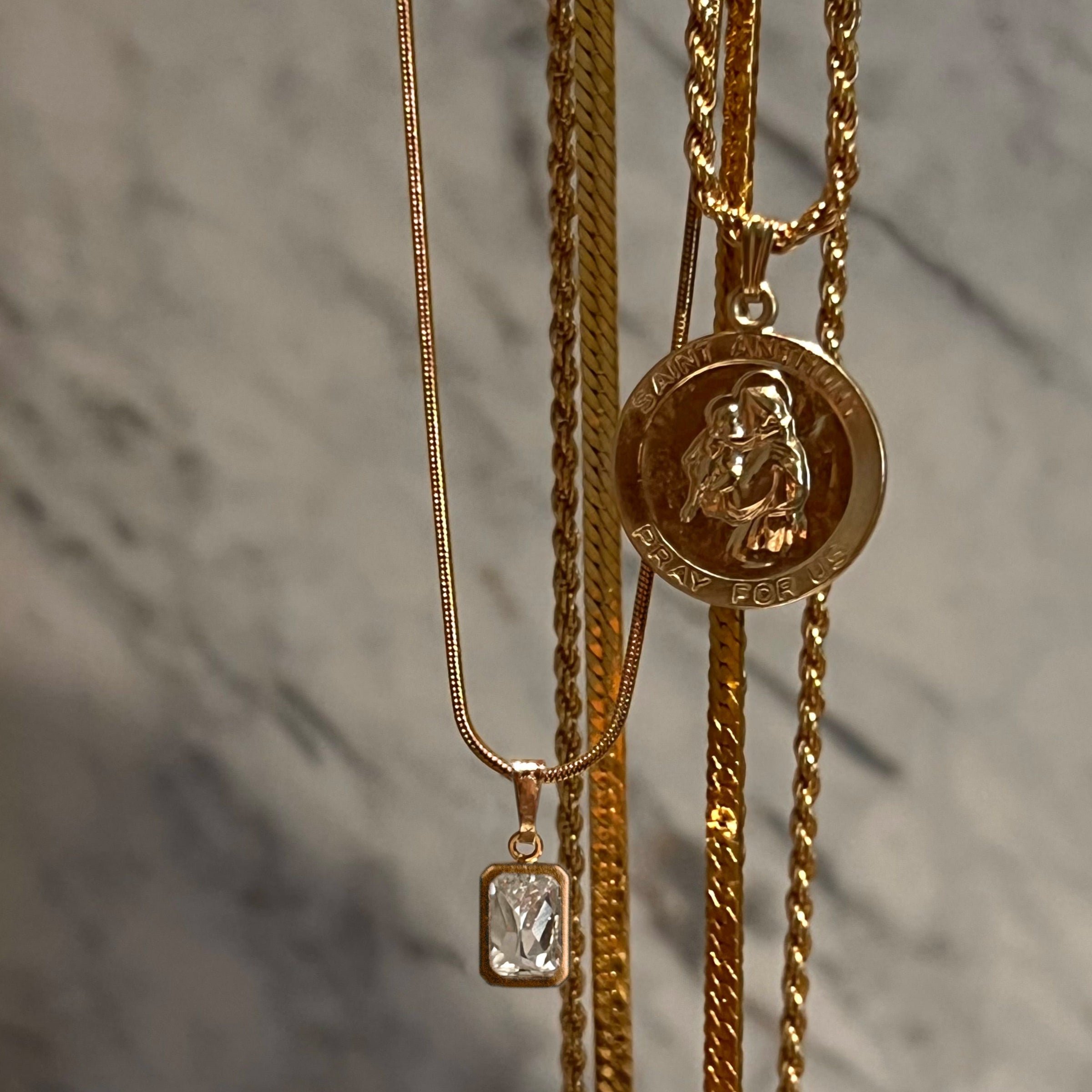 Alexa necklace – VIE EN BLEU